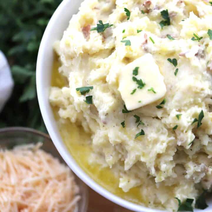 Garlic Parmesan Mashed Potatoes - The Carefree Kitchen
