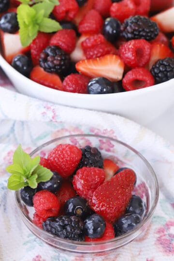 Berry Fruit Salad Recipe - The Carefree Kitchen
