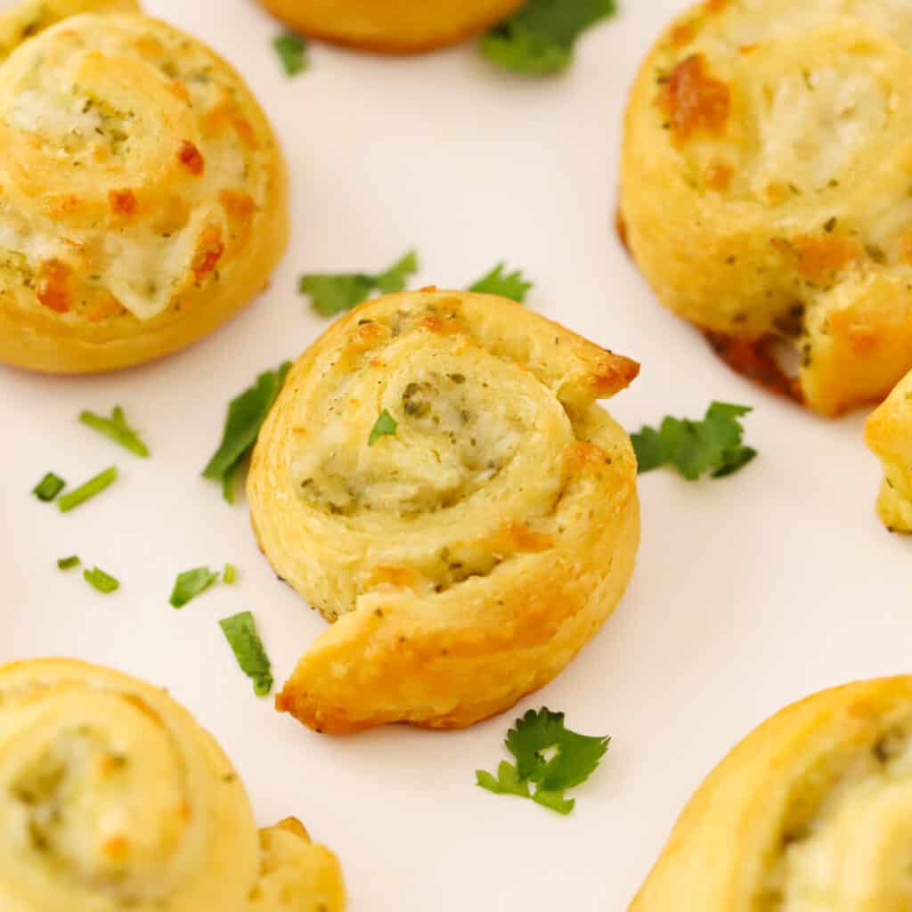 Easy Pesto Pinwheels Recipe - The Carefree Kitchen