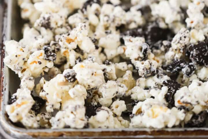 Oreo Popcorn Recipe - The Carefree Kitchen