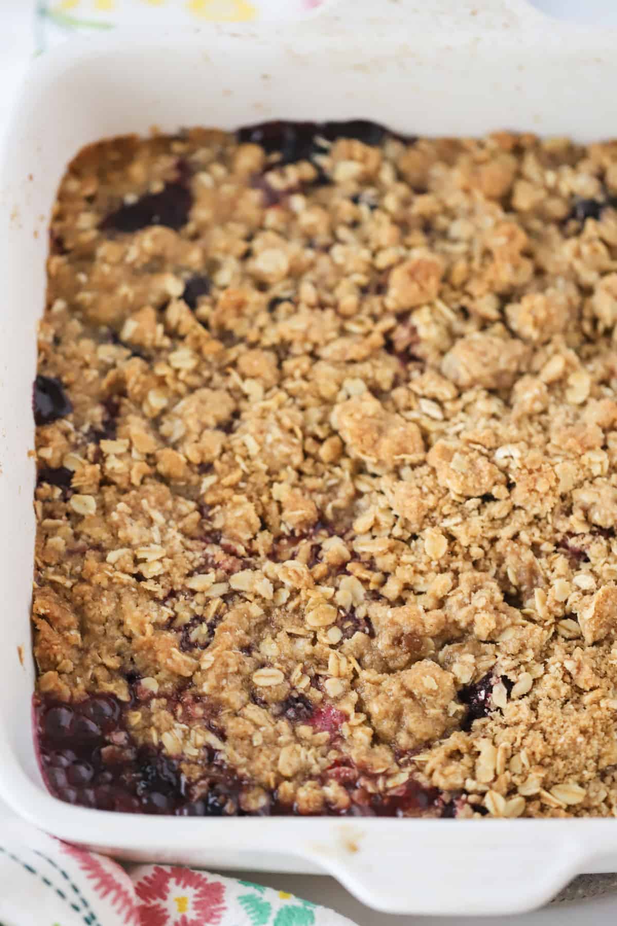 Mixed Berry Crisp Recipe - The Carefree Kitchen
