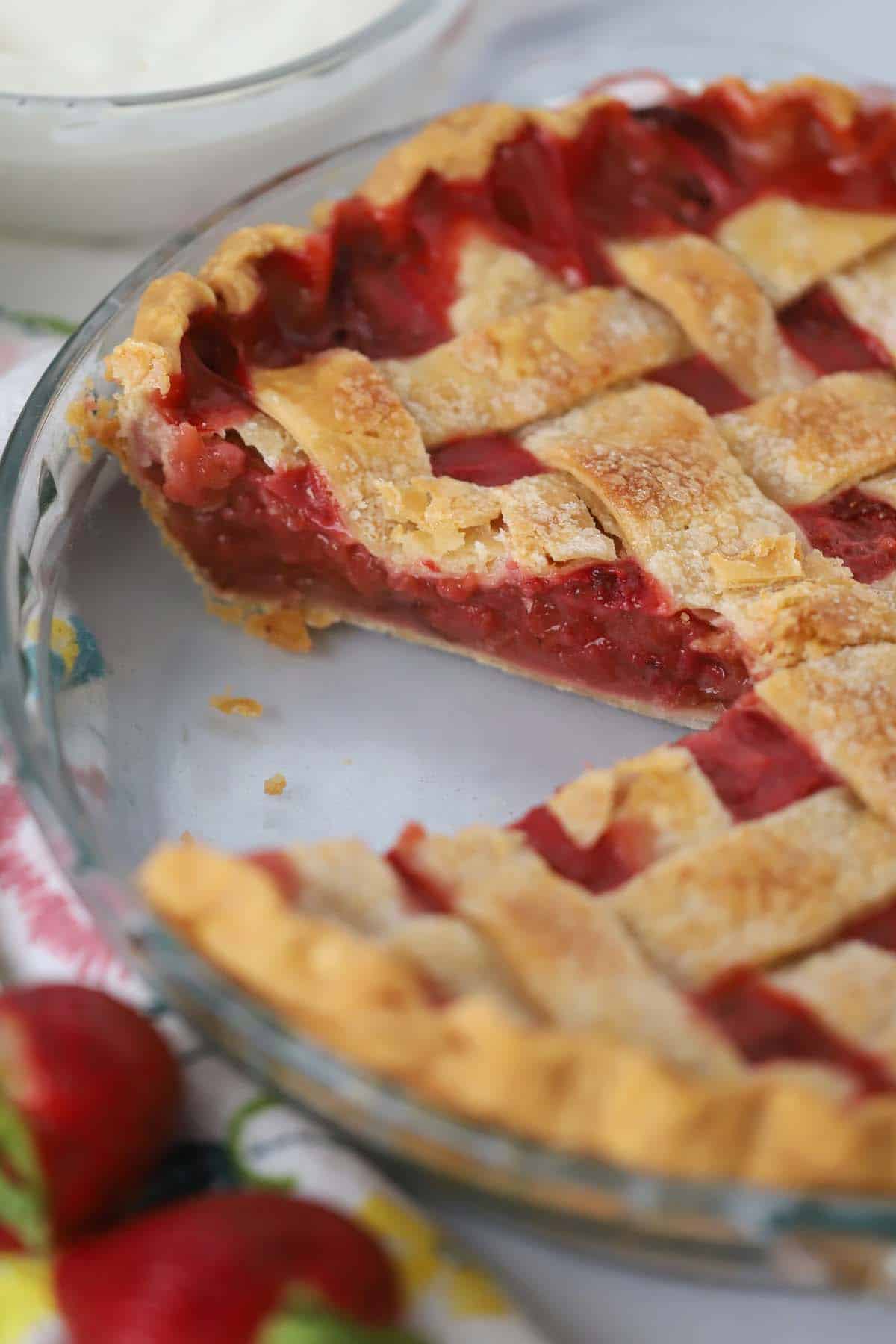 Easy Strawberry Rhubarb Pie Recipe - The Carefree Kitchen