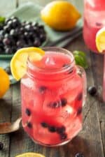 Berry Lemonade Recipe - The Carefree Kitchen