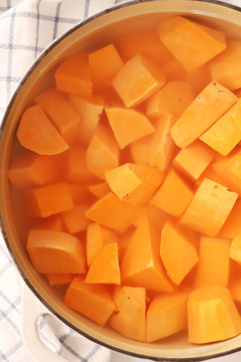 Easy Mashed Sweet Potatoes - The Carefree Kitchen