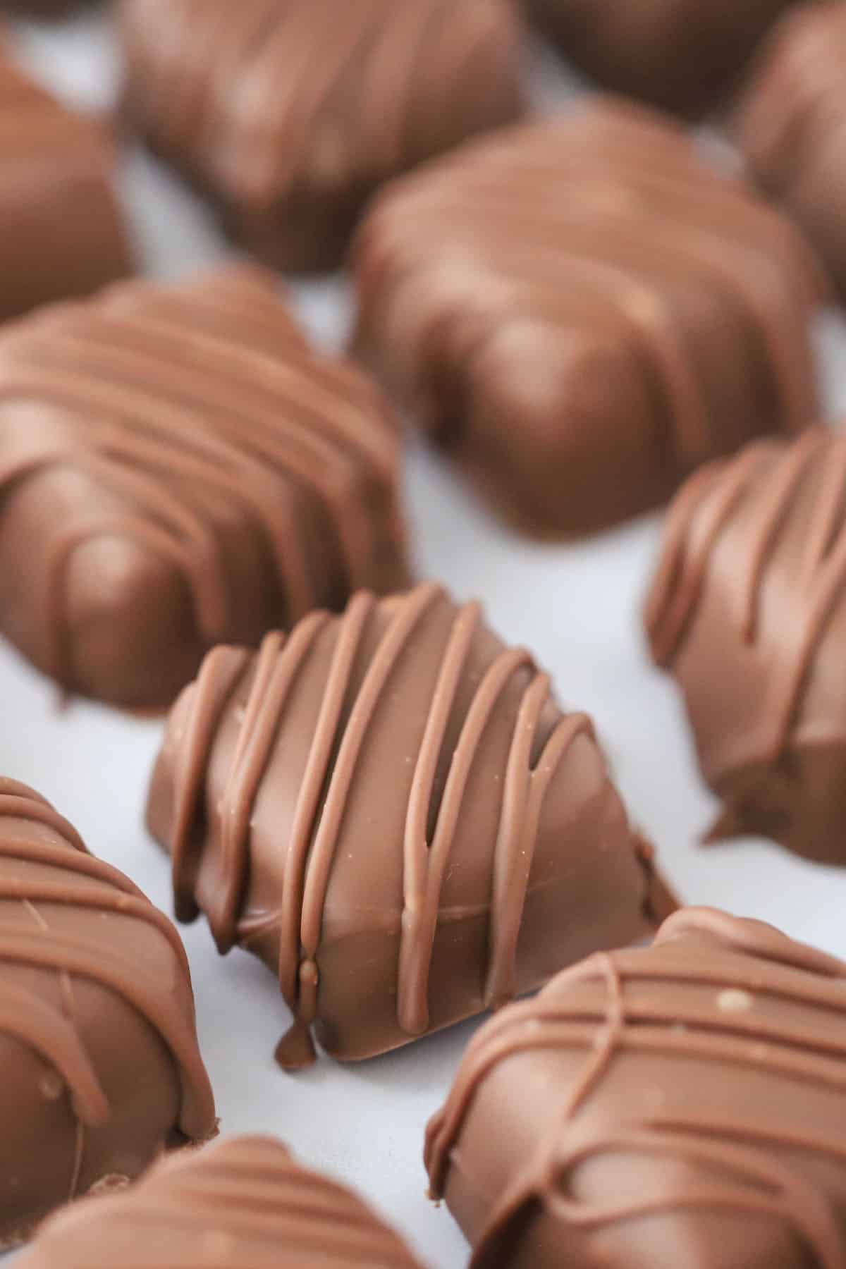 Homemade Mounds Coconut Candy - The Carefree Kitchen