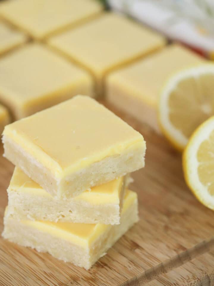Easy Lemon Bars Recipe - The Carefree Kitchen
