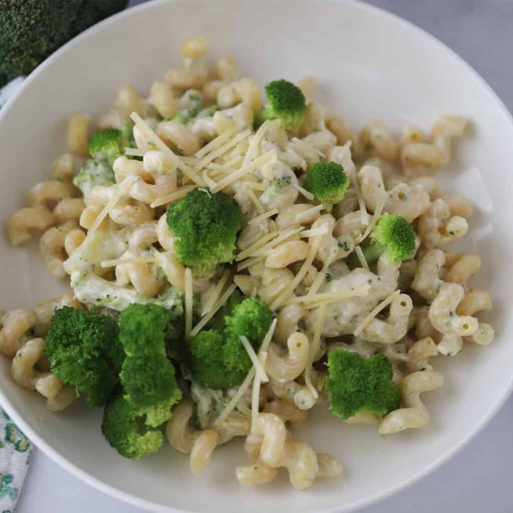 Creamy Broccoli Pasta Recipe - The Carefree Kitchen