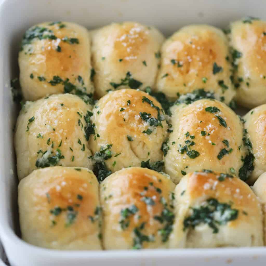 Garlic Butter Rolls - The Carefree Kitchen