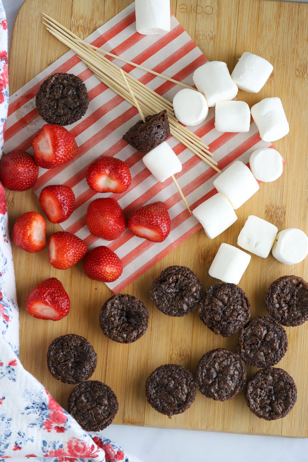 Strawberry and Brownie Kabob - The Carefree Kitchen